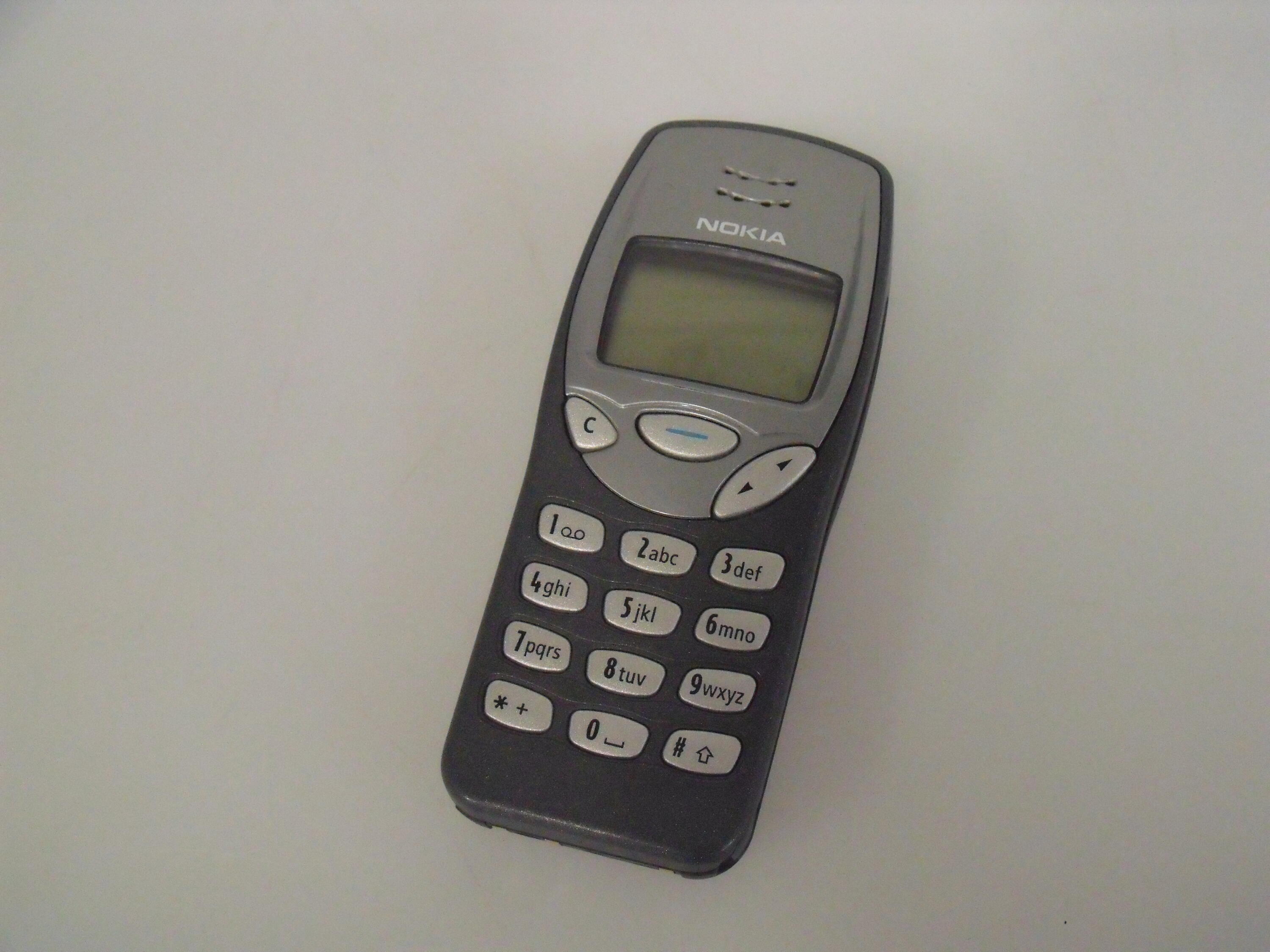 Mobiltelefon Nokia 3210 - Onlinesammlung MSPT